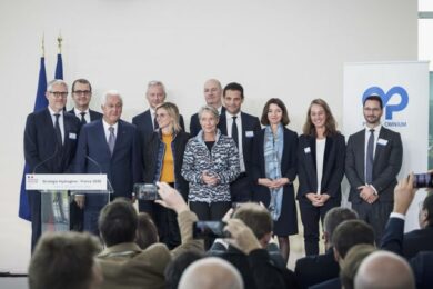 Plastic Omnium announces construction of Europe's largest hydrogen ...